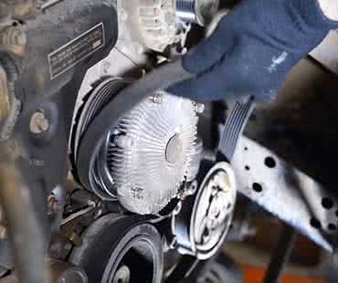 How To Remove a Serpentine Belt