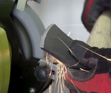 How to use a Bench Grinder