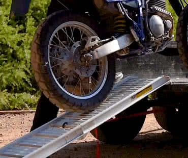 How to Use Loading Ramps Safely