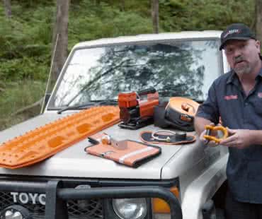 4x4 Recovery Items You Need